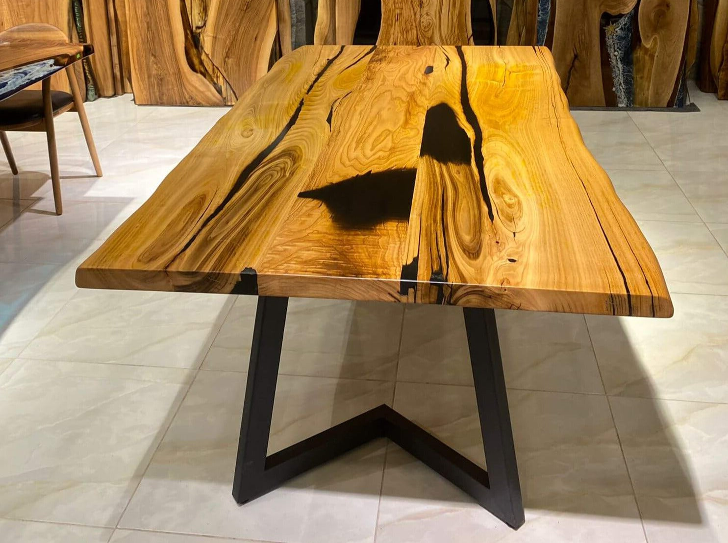 Chestnut Wood Dining Tables – Gul Natural