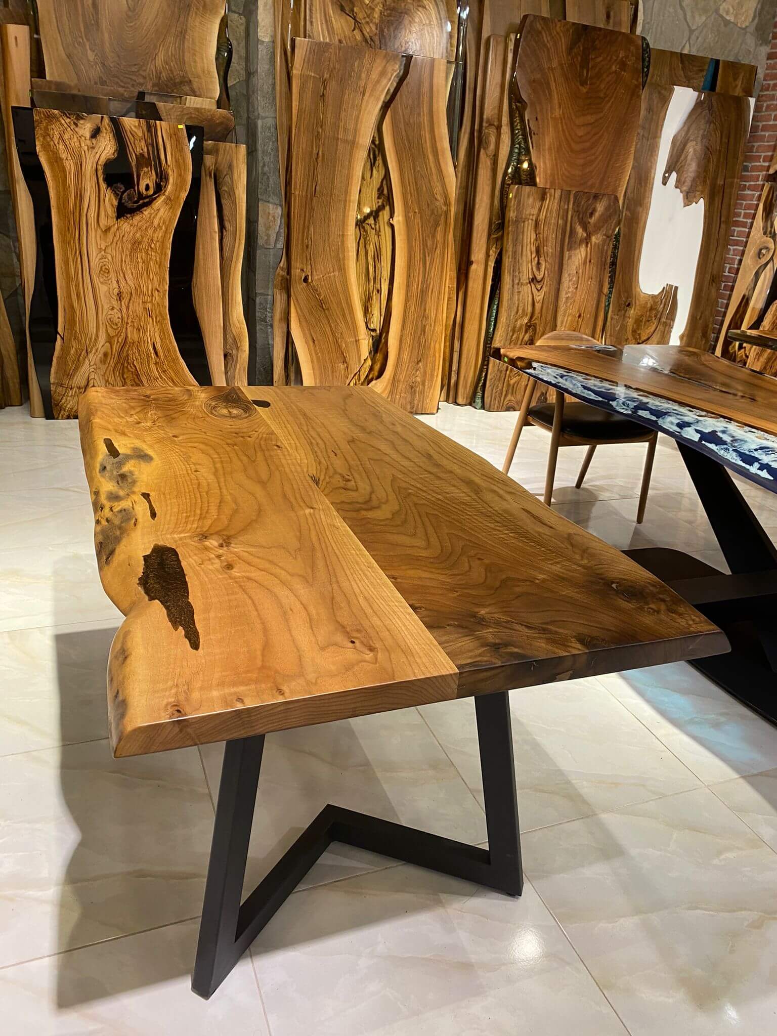 Walnut Wood Dining Tables – Gul Natural